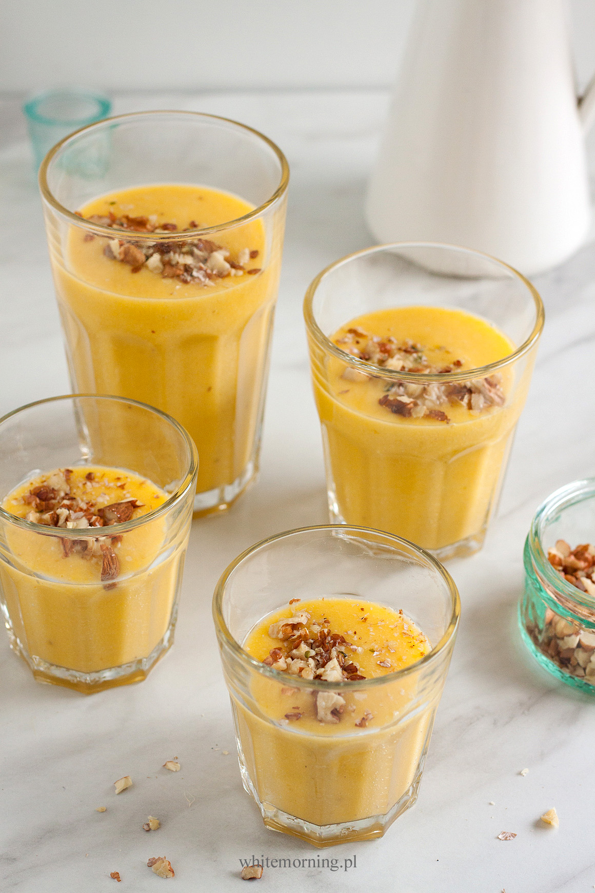 Koktajl z mango - WHITE MORNING